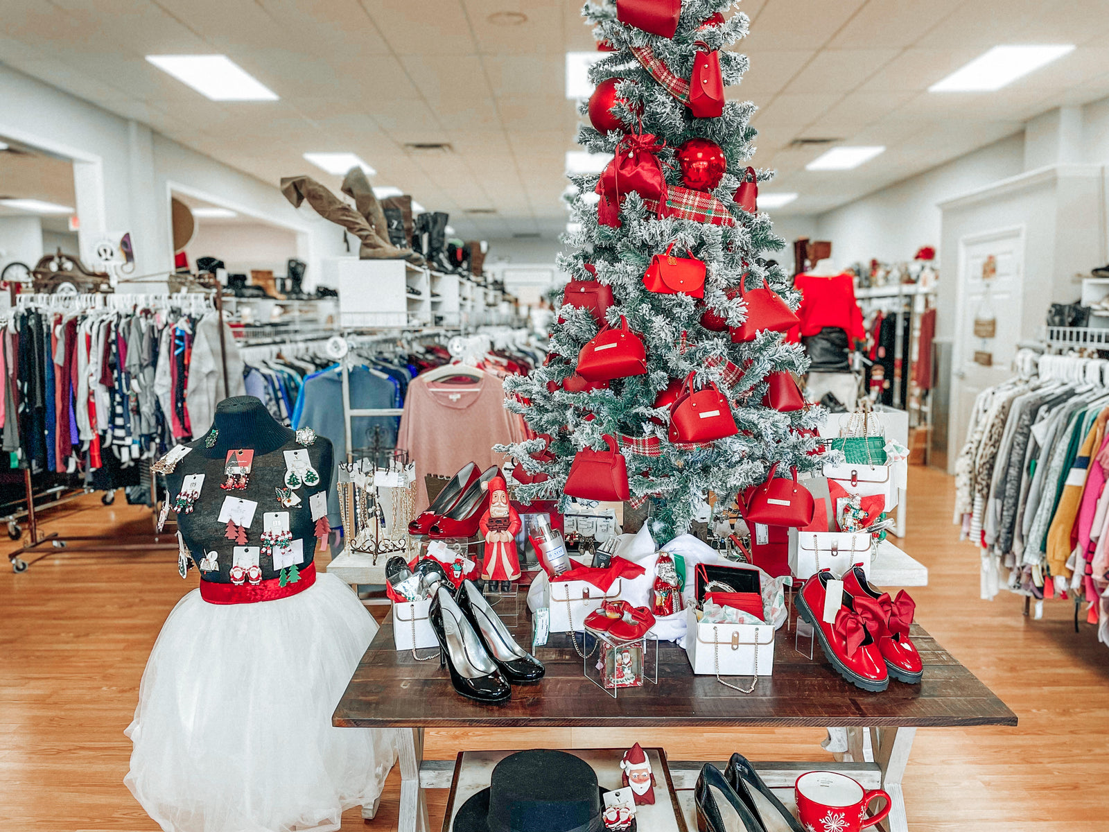 Blooming Deals - Blooming Consignment – Babies In Bloom and Blooming Consignment